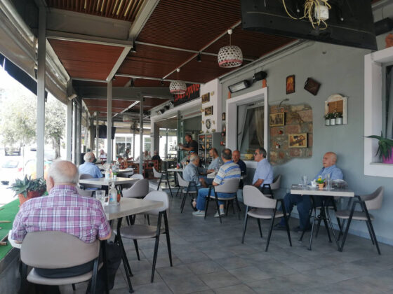 ΚΑΦΕ «METROPOLIS»: Ένα όμορφο στέκι στο κέντρο της πόλης - Τα Νέα της ...