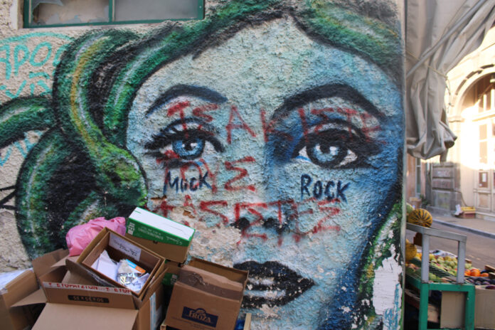 ΡΕΠΟΡΤΑΖ: «Τι γνώμη έχετε για τα γκράφιτι;»