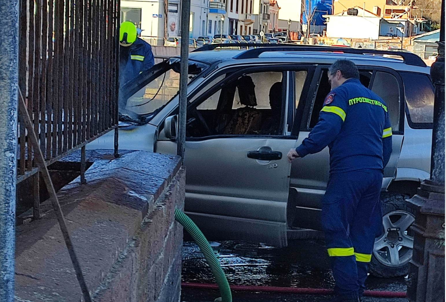 Εμπρησμός σε αυτοκίνητο στο ΙΚΑ - Τα Νέα της Λέσβου