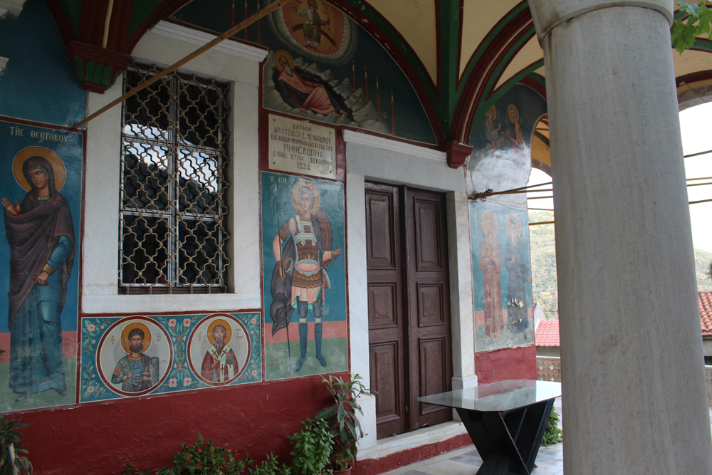 ΟΔΟΙΠΟΡΙΚΟ ΣΤΟ ΟΡΕΙΝΟ ΠΑΛΑΙΟΧΩΡΙ: Ανάμεσα στο Θεό και τους ανθρώπους