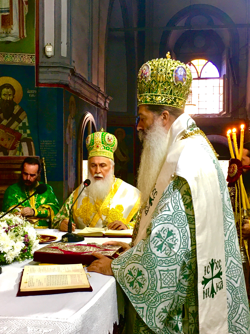 ΜΗΤΡΟΠΟΛΙΤΗΣ ΣΥΜΕΩΝ: «Η ζωή μας δεν έχει ανάγκη από σταυροφόρους»