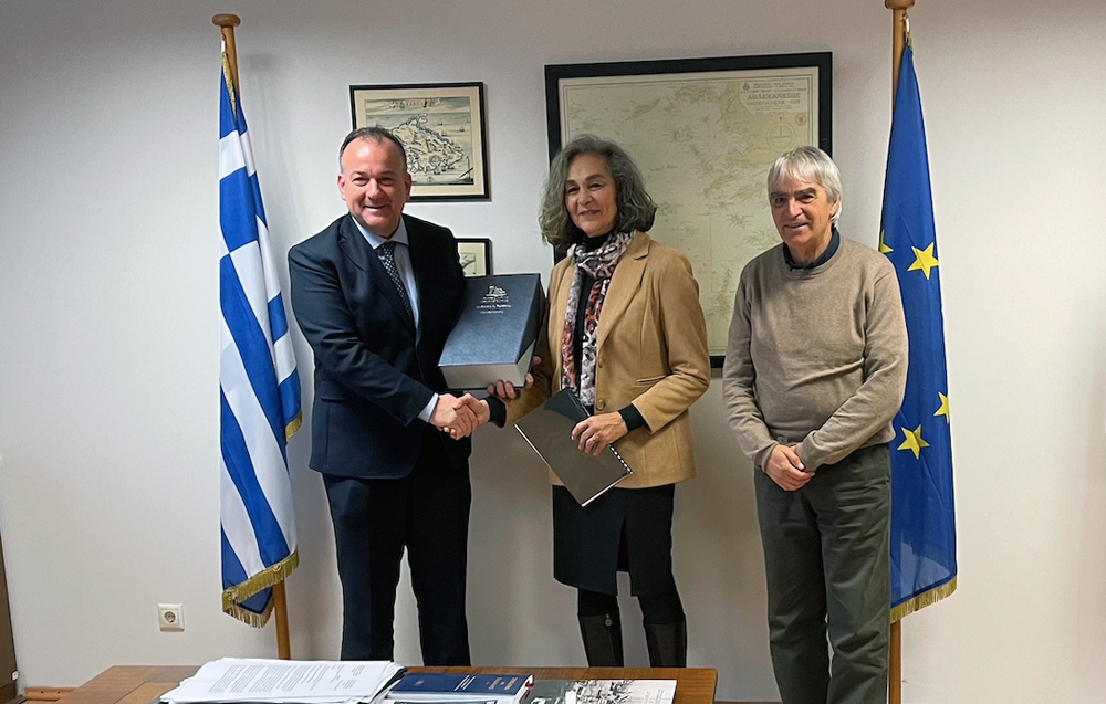 ΣΑΚΟΡΑΦΑ-ΠΑΠΠΑΣ - Τα Νέα της Λέσβου