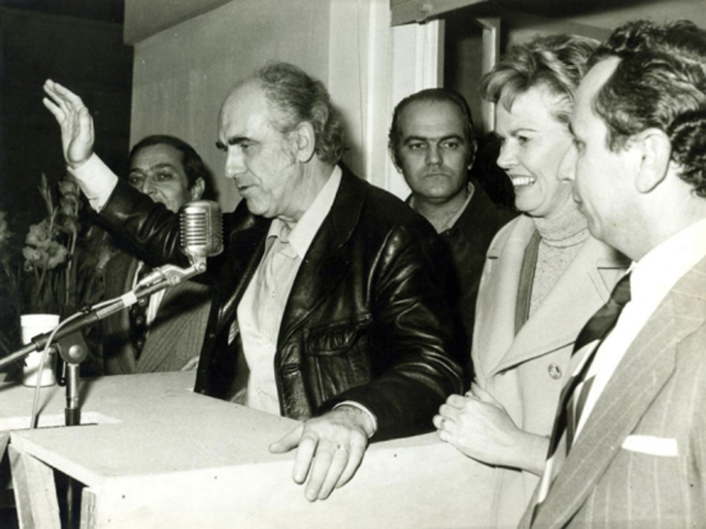ΜΕΤΑΠΟΛΙΤΕΥΣΗ 1974-2024 (Β΄ ΜΕΡΟΣ): Πενήντα χρόνια ΠΑΣΟΚ